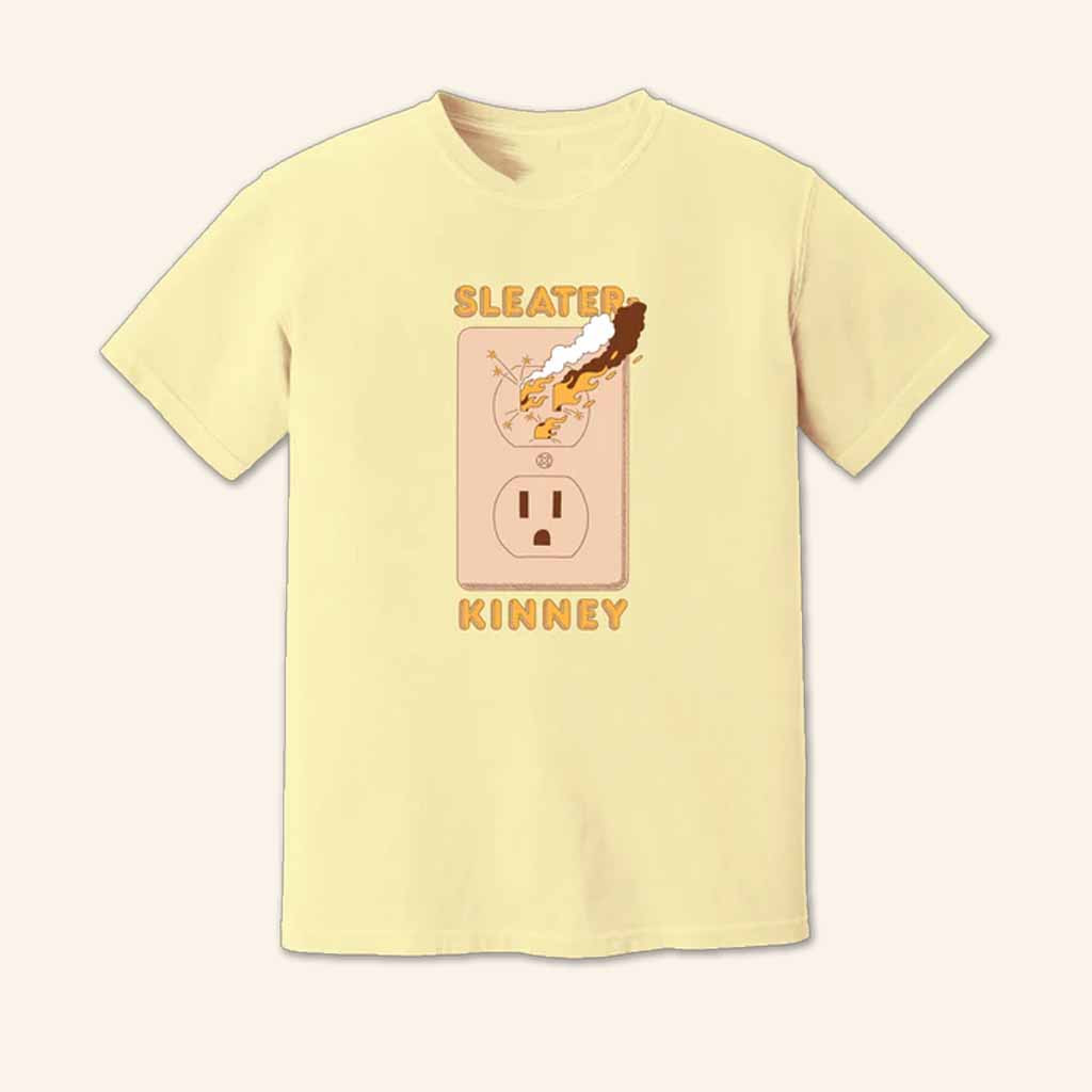 Laufey Merch Laufey Signature Logo T-Shirt Christmas Gifts For Husband ...